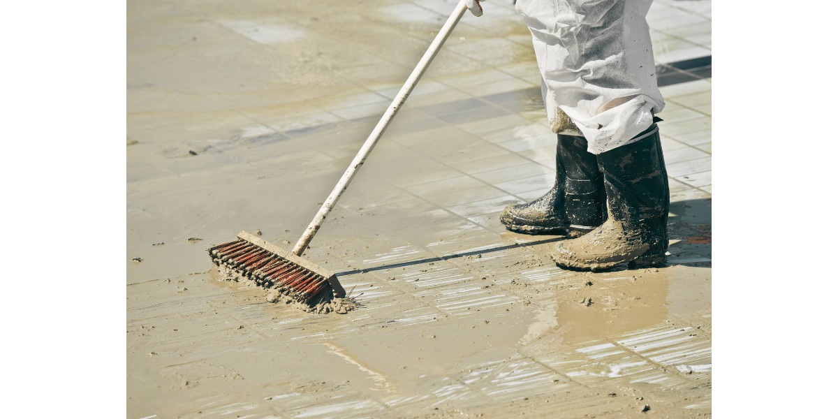 How to Clean Up After a Flood: 10 Expert Tips to Overcome the Overwhelming